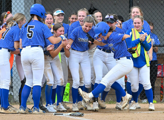 Through heartbreaking, historic defeat, CM softball seniors left a ...